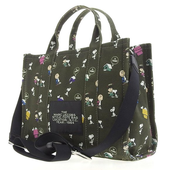 Marc Jacobs | Bags | Marc Jacobs The Small Tote Bag Peanuts Snoopy ...